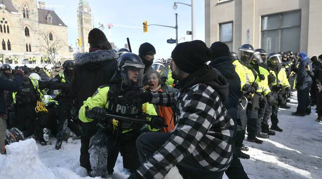 In Ottawa, “aggressive” protesters targeted by “chemical substances”