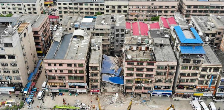 Two people buried under the rubble of the building were rescued 50 ...