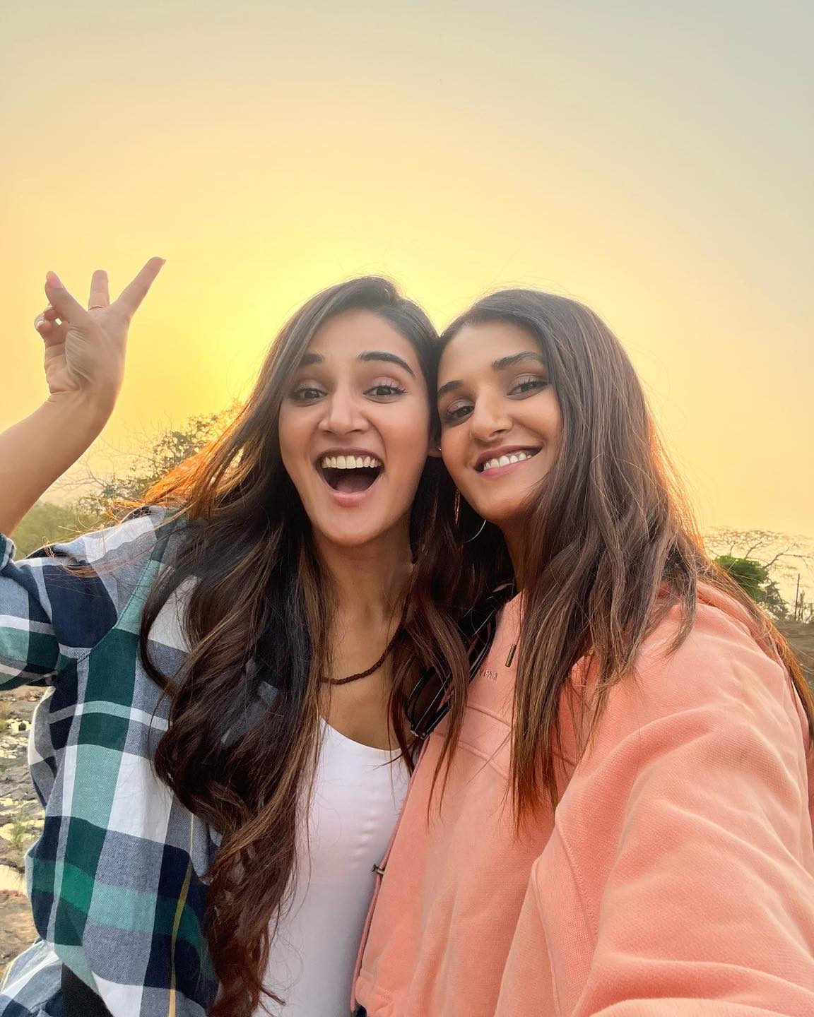 Real life twins from Bollywood, it will be difficult to recognize the ...