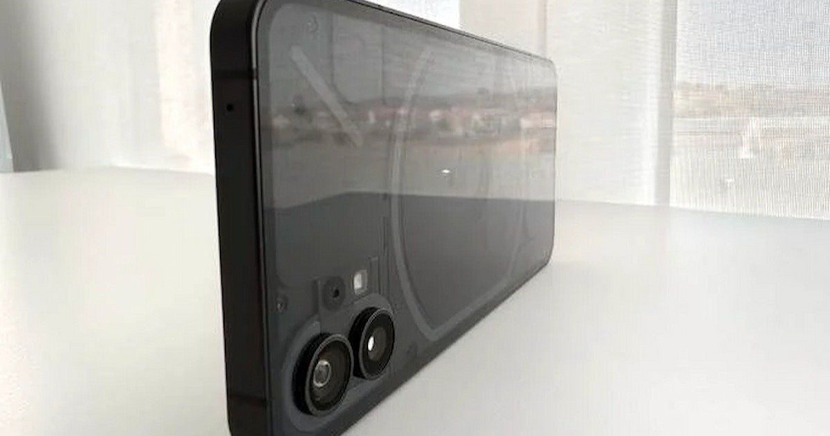 Nothing Phone (1) is the new king of the mid-range on AnTuTu. Meet the ...