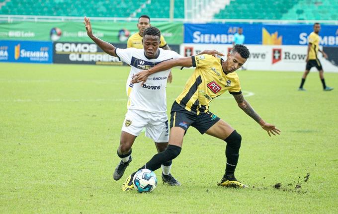 Visiting Moca FC defeats Pantoja 1-0 with an own goal