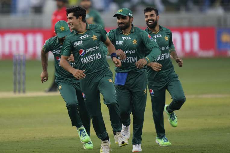 Naseem Shah Bat: Naseem Shah's great work, the bat that hit him for ...