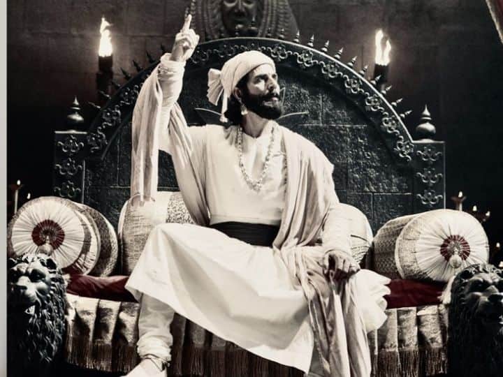 Ajay Devgan Excited For Akshay Kumar's Marathi Film Said This After ...