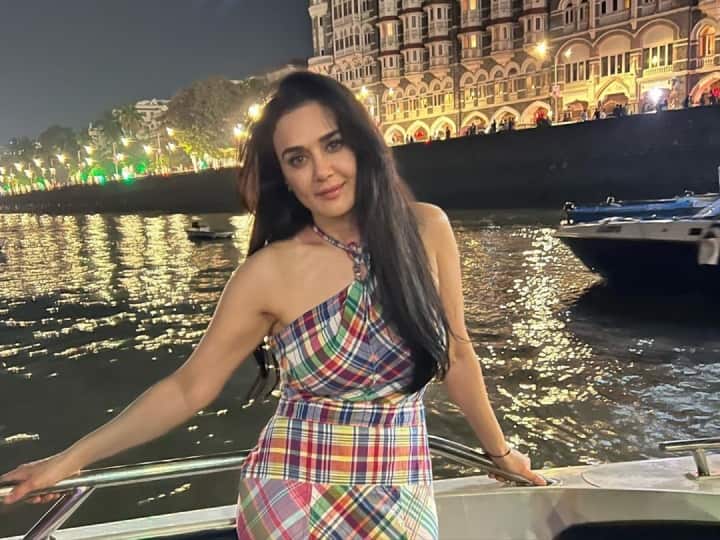 Preity Zinta is back in India, she had a blast in Mumbai, she was seen ...