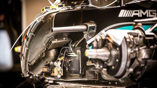 This is how the new Mercedes engine roars