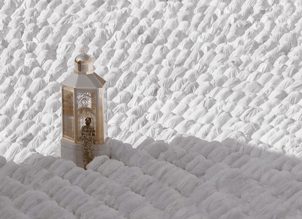 The photo taken by the Saudi photographer in the Haram Mosque has won ...