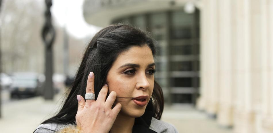 Emma Coronel, wife of El Chapo, is transferred to a transition house ...