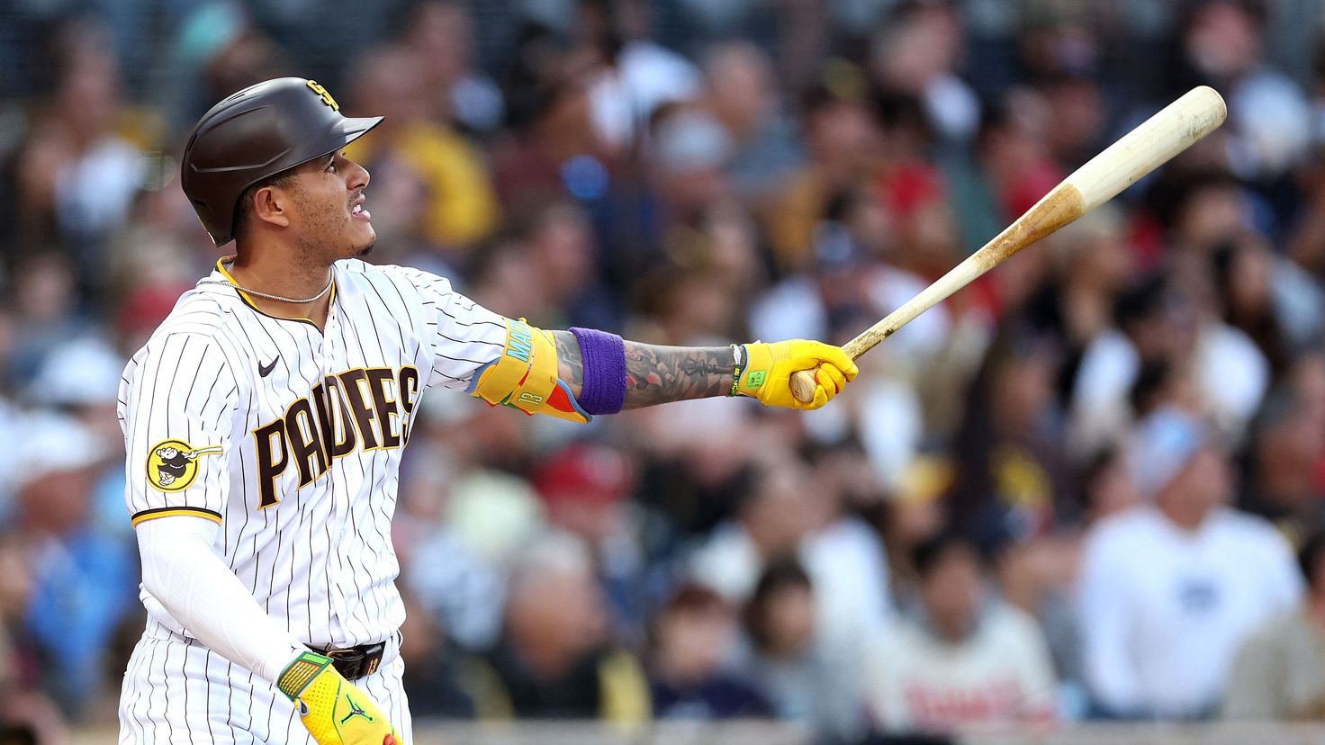 Manny Machado breaks home run record at Petco Park