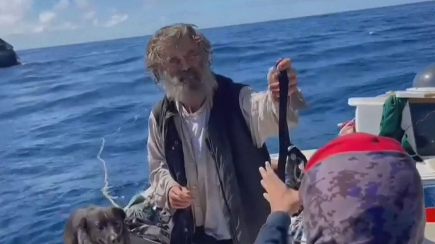 Pacific Ocean: the miraculous rescue of an Australian sailor