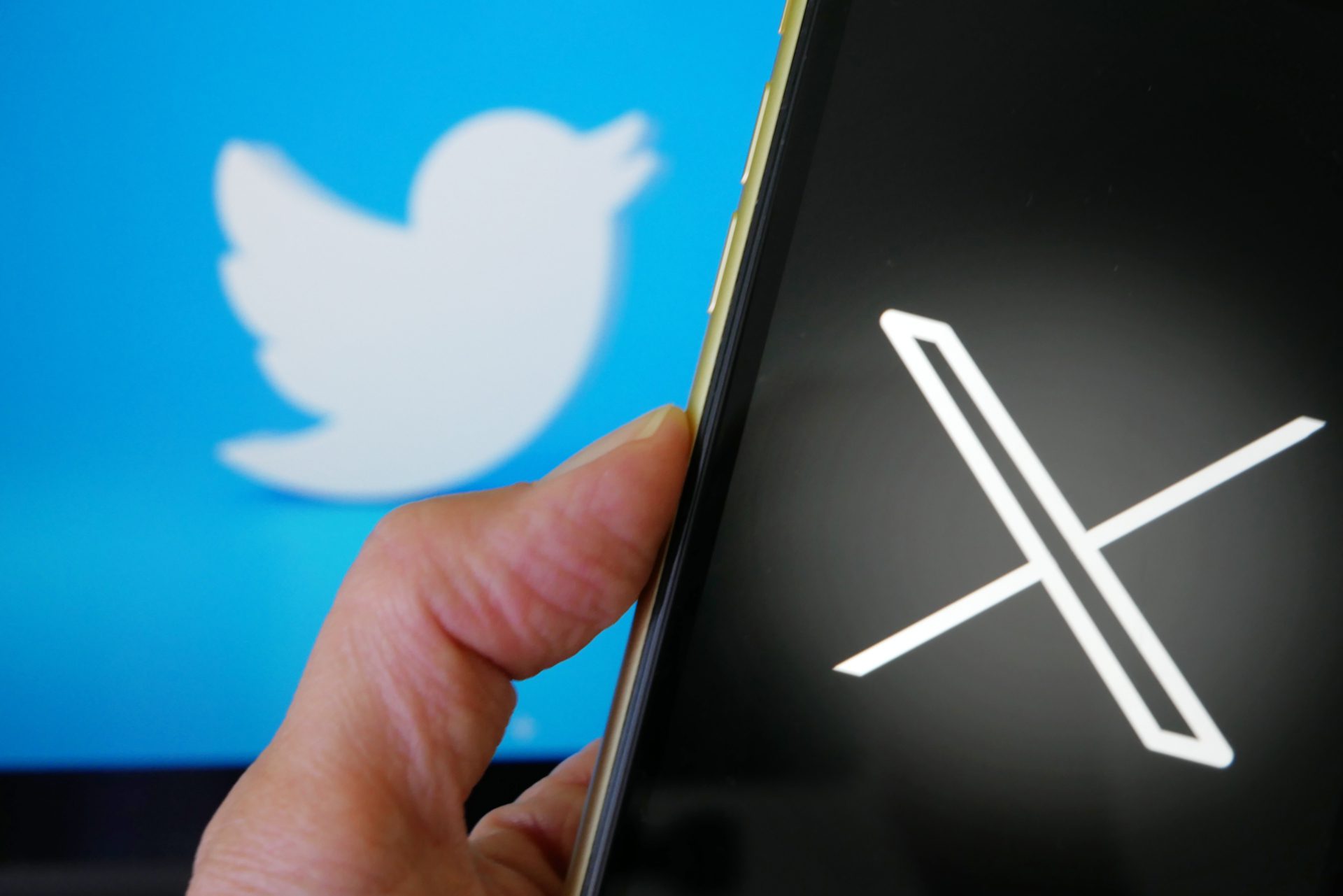Twitter becomes 'X': A step towards an all-in-one app or just ...