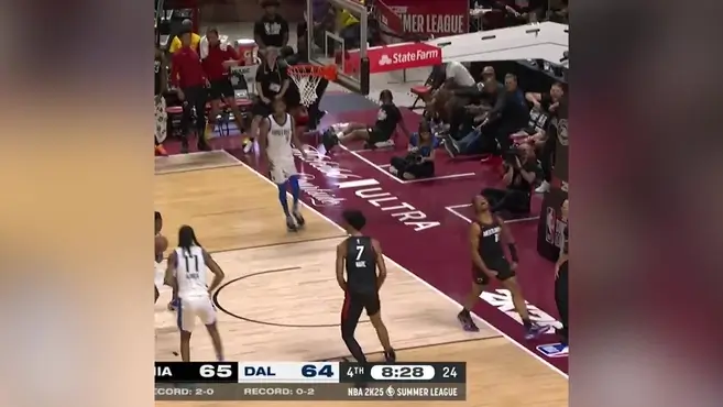 Alondes Williams Shines with Spectacular Dunk in NBA Summer League ...