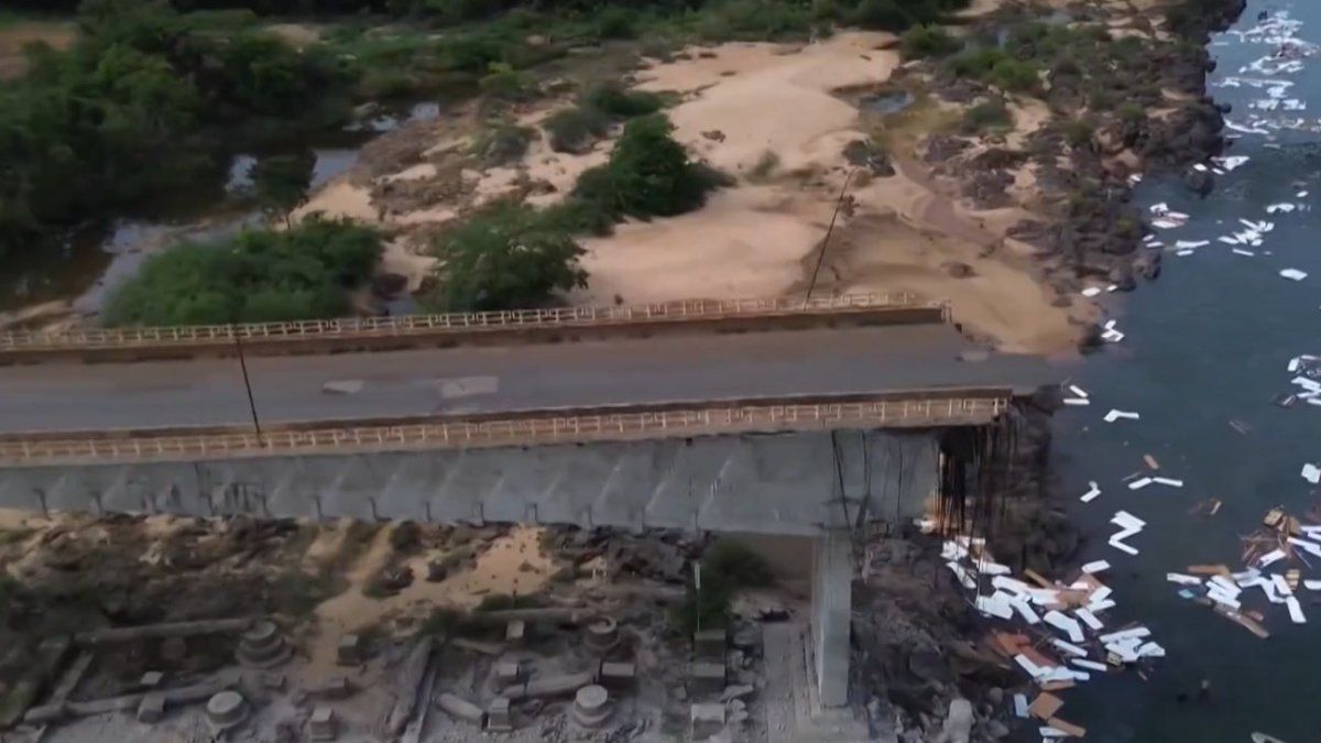 Brazil Bridge Collapse Leaves Many Missing and One Dead