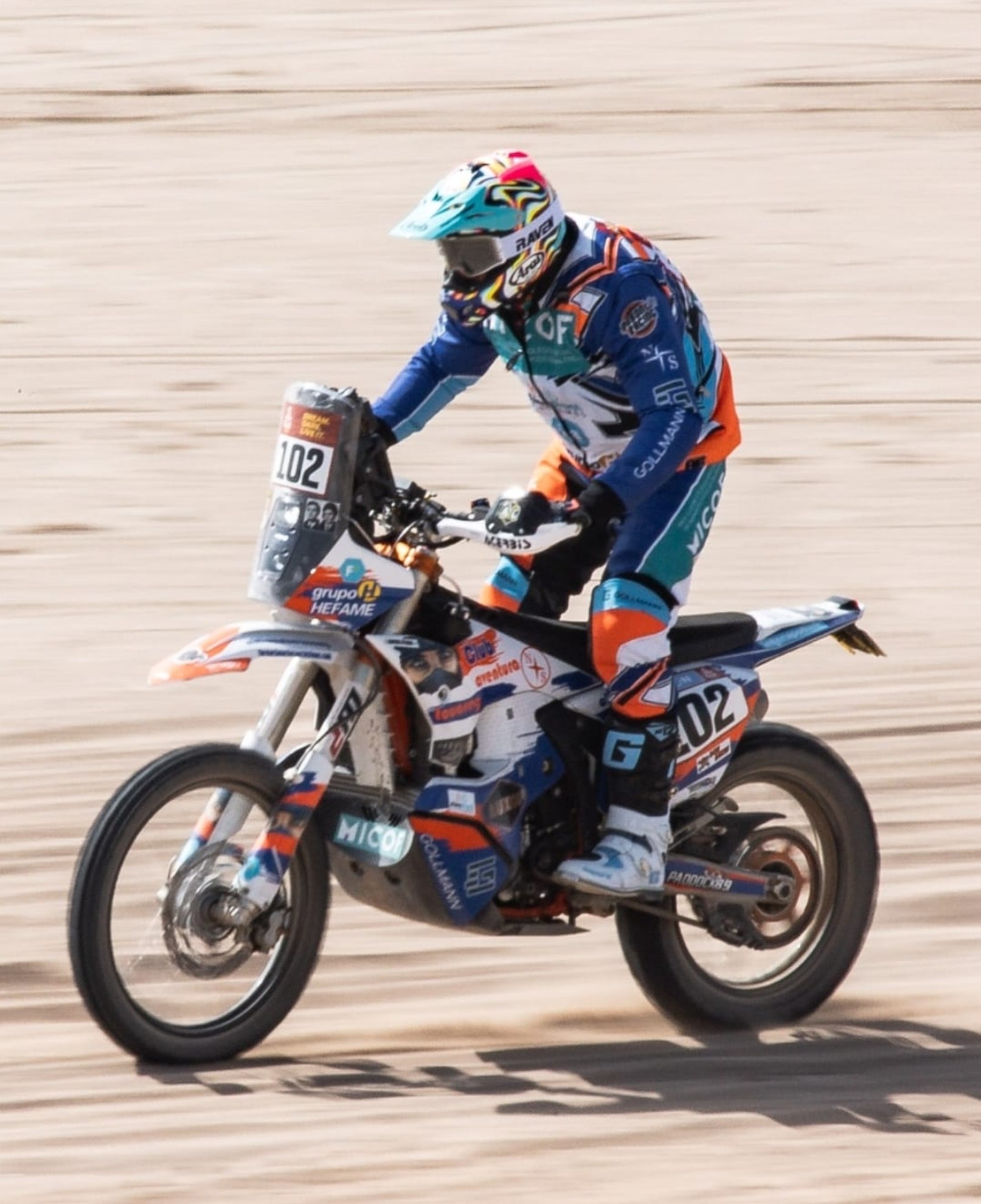 Dakar Rally Tribute to Parents and Carolina Marín's Enduring Legacy