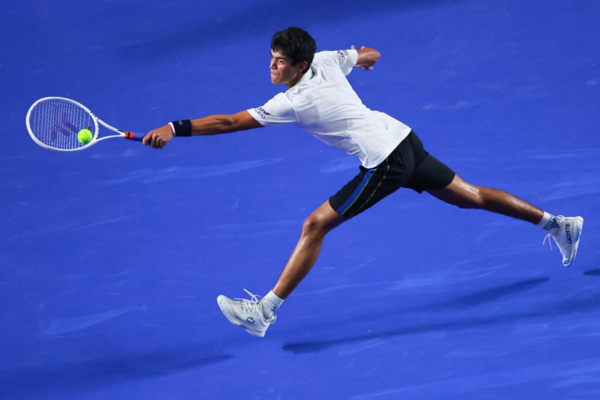 Mexican Rodrigo Pacheco wins ATP game in Acapulco after 29 year drought