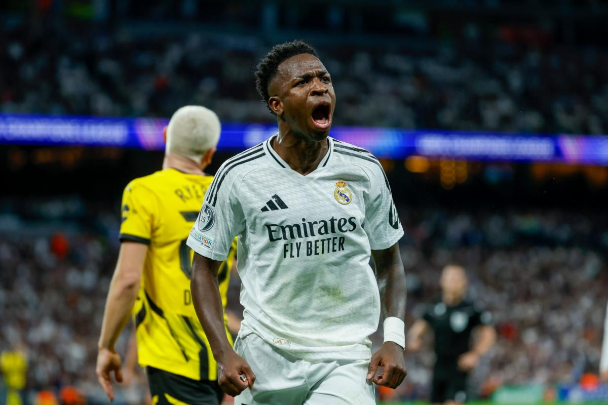 Vinicius Flirts with Saudi Arabia Transfer Amidst Real Madrid Contract