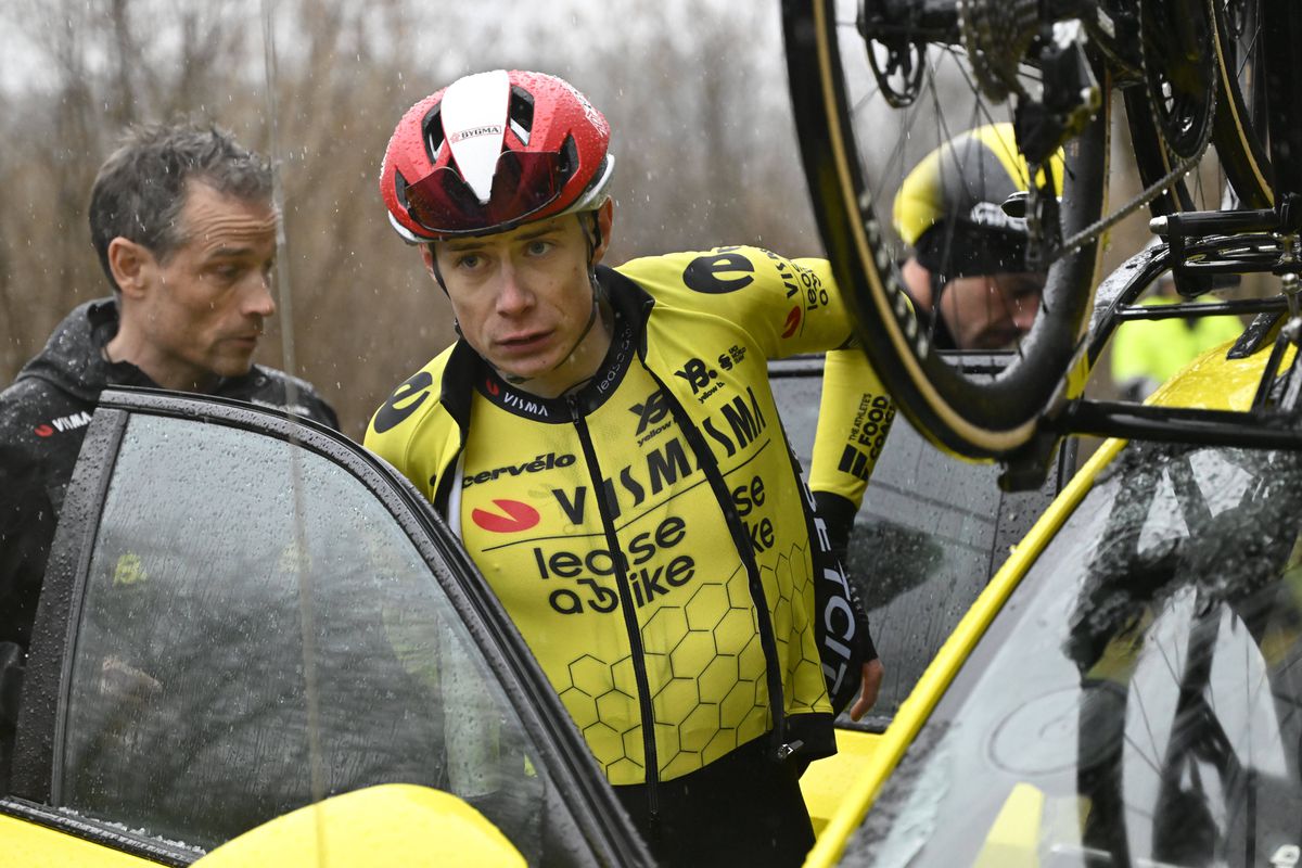 Vingegaard Withdraws from Paris-Nice, Almeida Takes Podium Spot