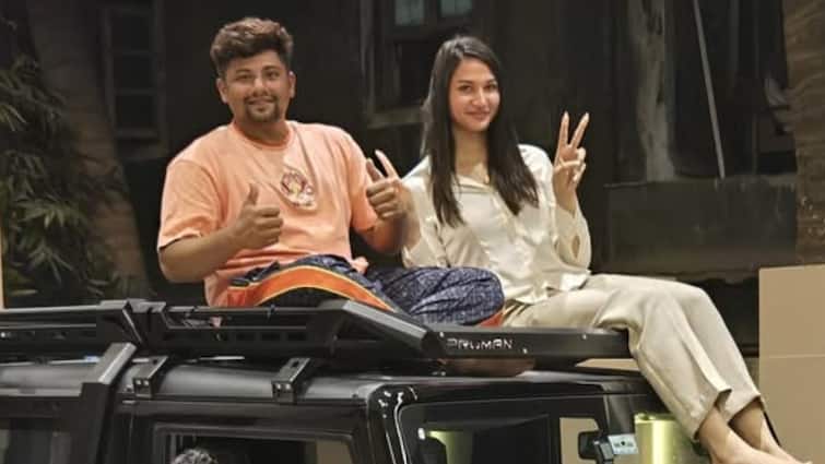 Anaya Bangar Visits Cricketer Sarfaraz Khan's Home, Shares Fun Video ...