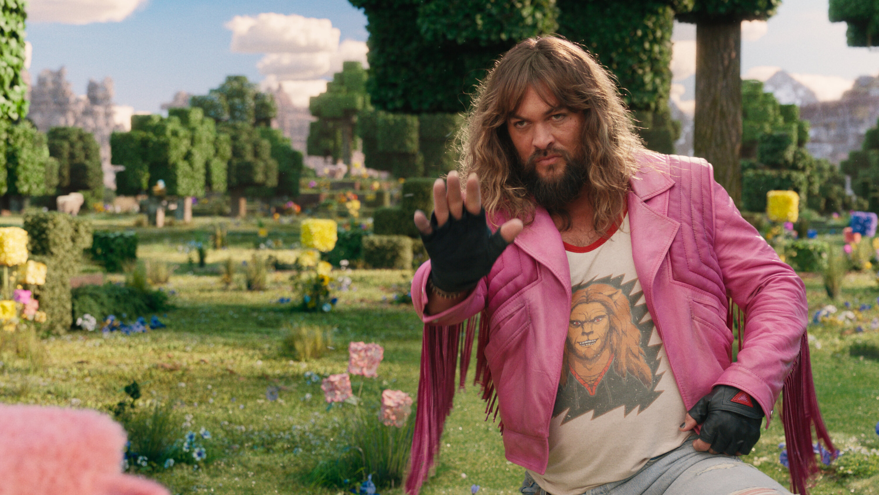 Valkyrae Accuses Jason Momoa of Misbehaving on Minecraft Movie Set