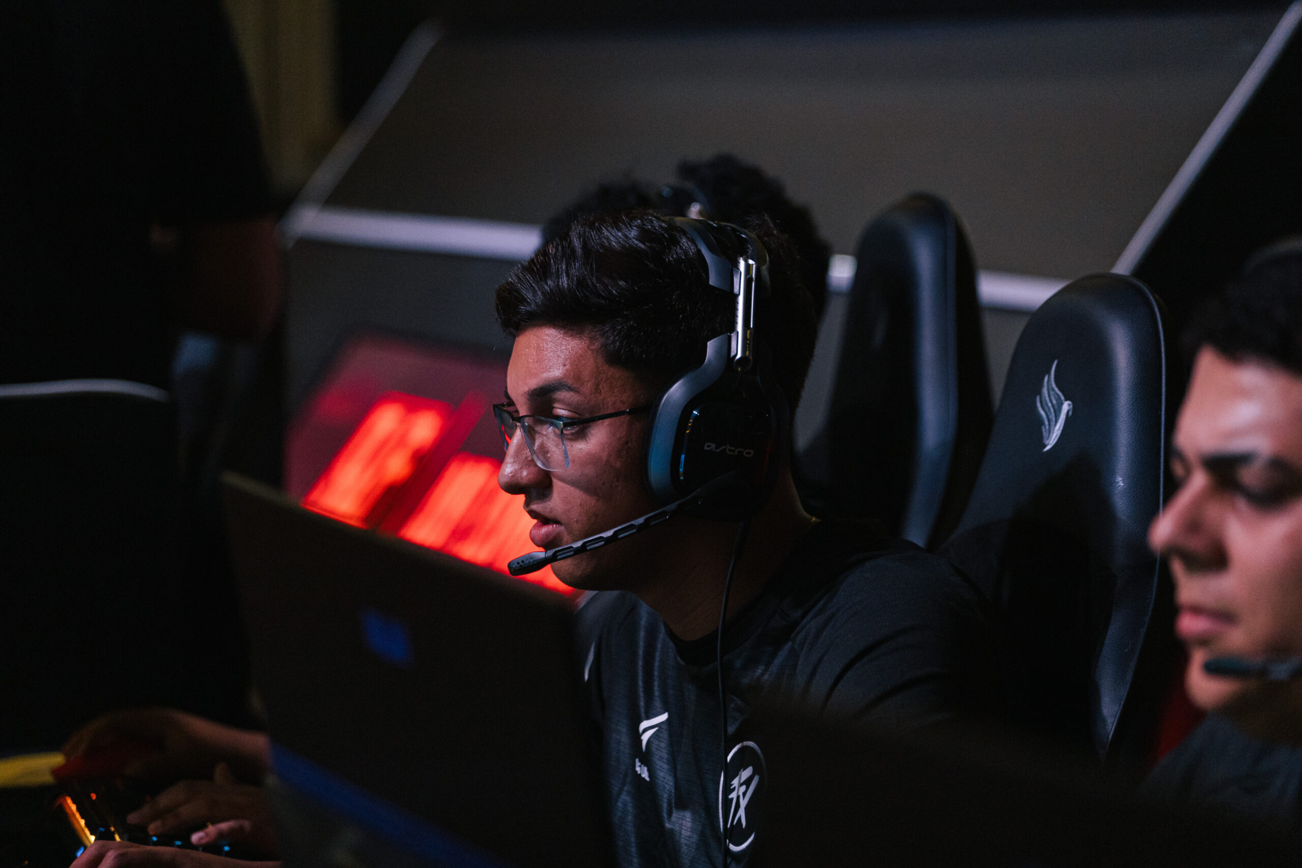 FF Team Dominates Tournament in New Scoring Style. Becomes: Free Fire ...