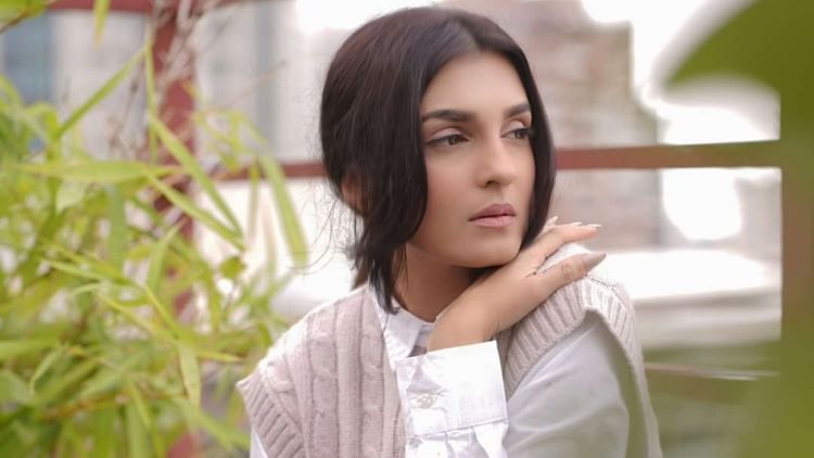 Shiny Doshi Reveals Father's Abusive Behavior, Called Her a Prostitute ...