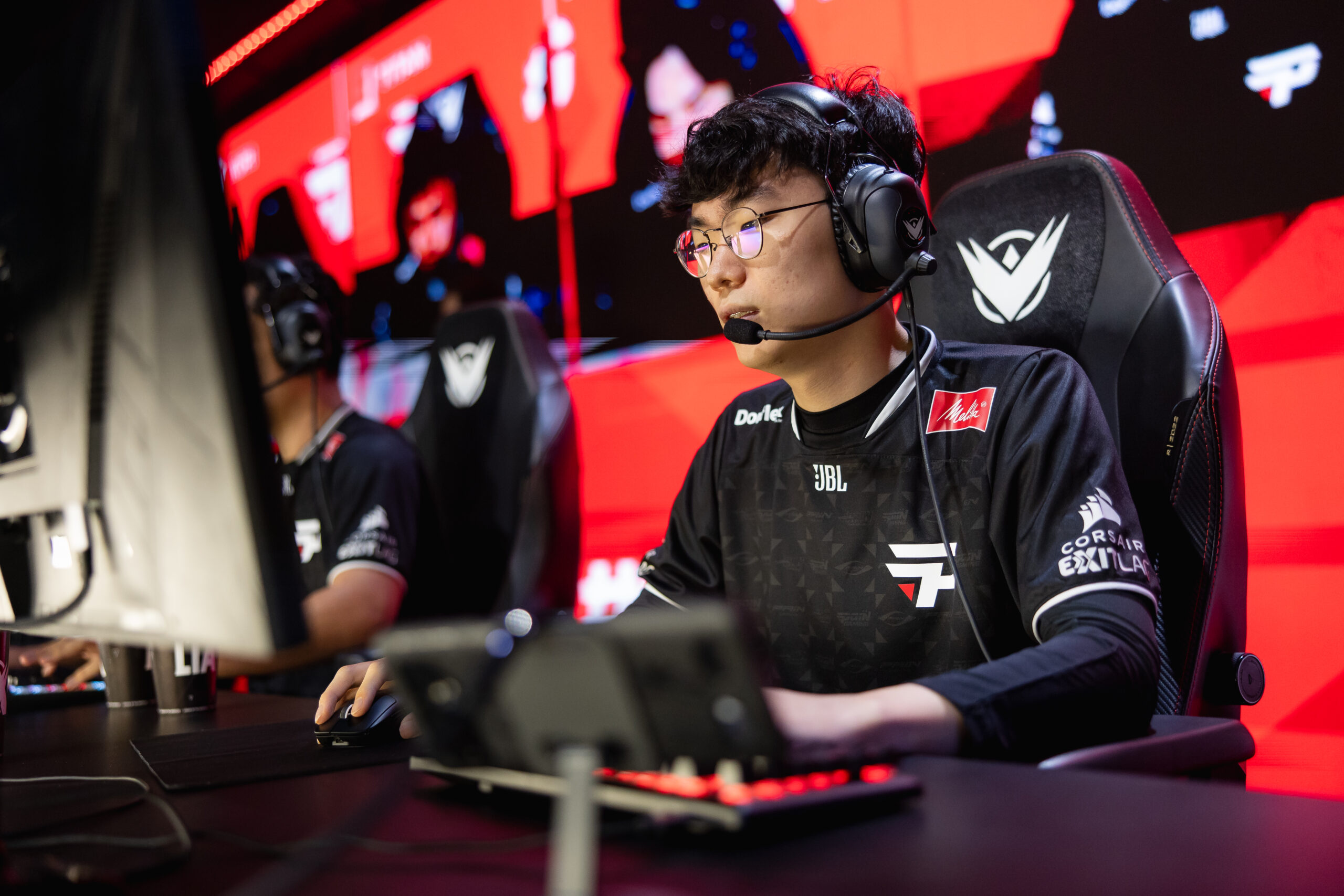 Wizer Makes History with Unprecedented LoL Play in Brazil