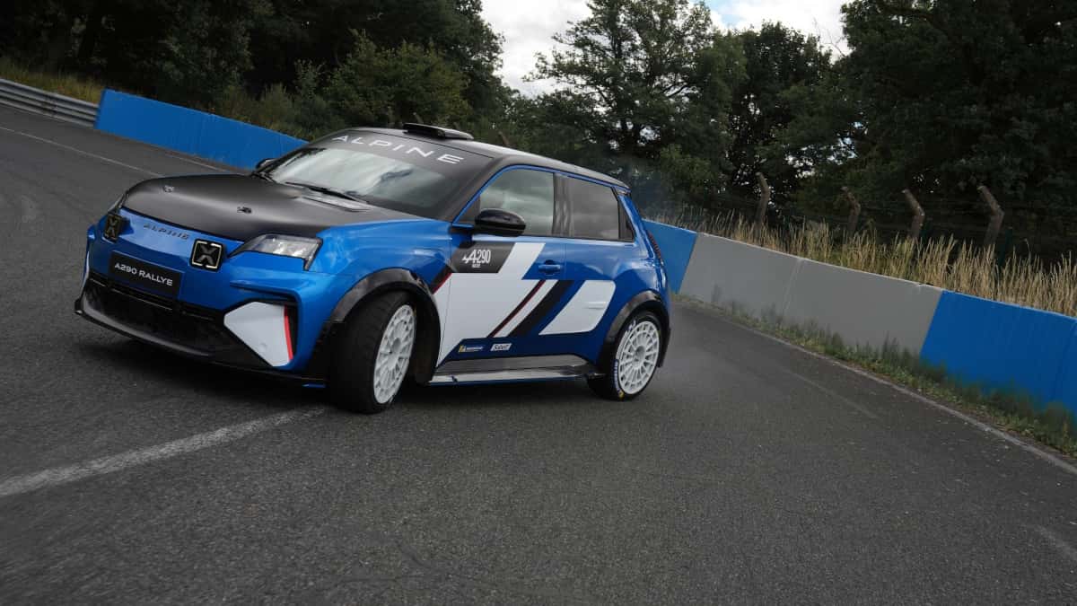 Alpine A290 Rallye: First All-Electric Customer Rally Car Revealed