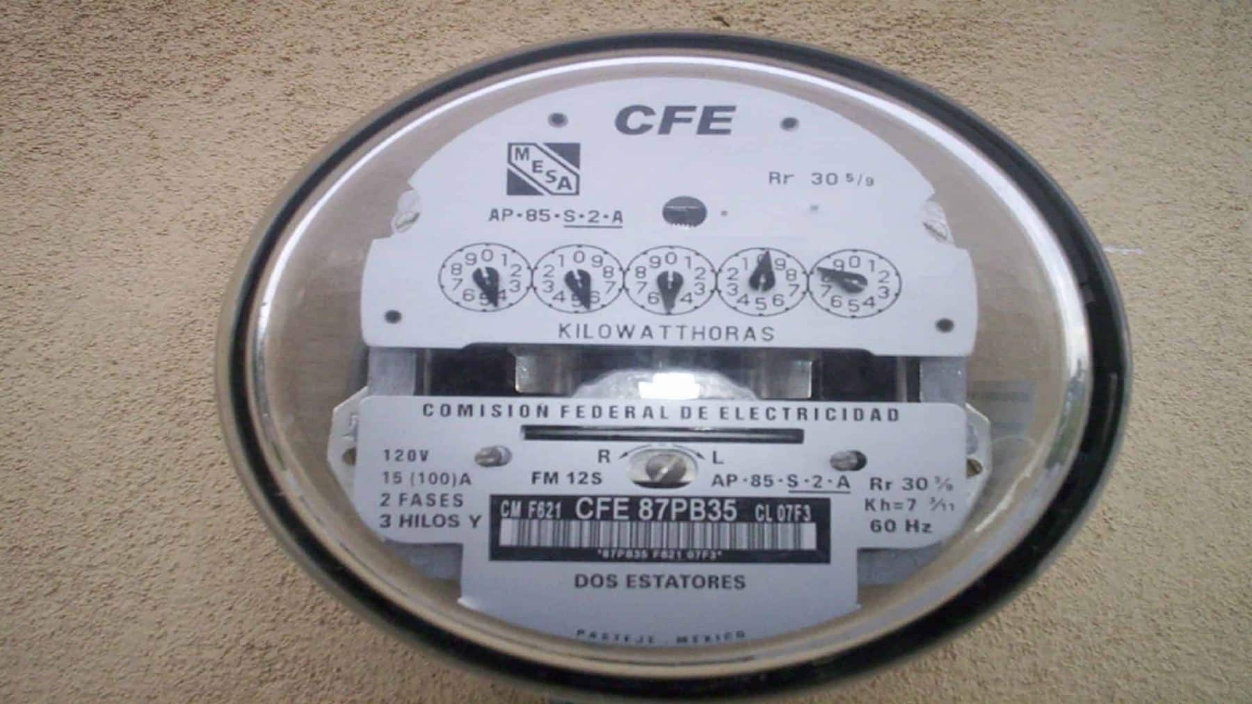 CFE Warns: Up to $25,000 Electricity Meter Installation Cost for Tampering