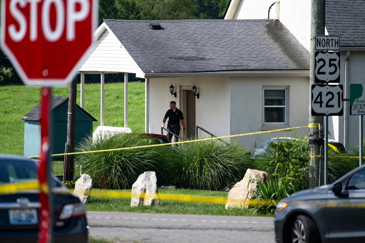 Lexington Church Shooting: 2 Killed, Gunman Dies in Police Clash