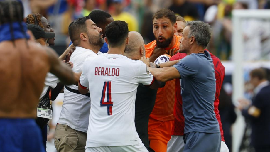 Luis Enrique Says He Separated Players In Chelsea-PSG Final Brawl