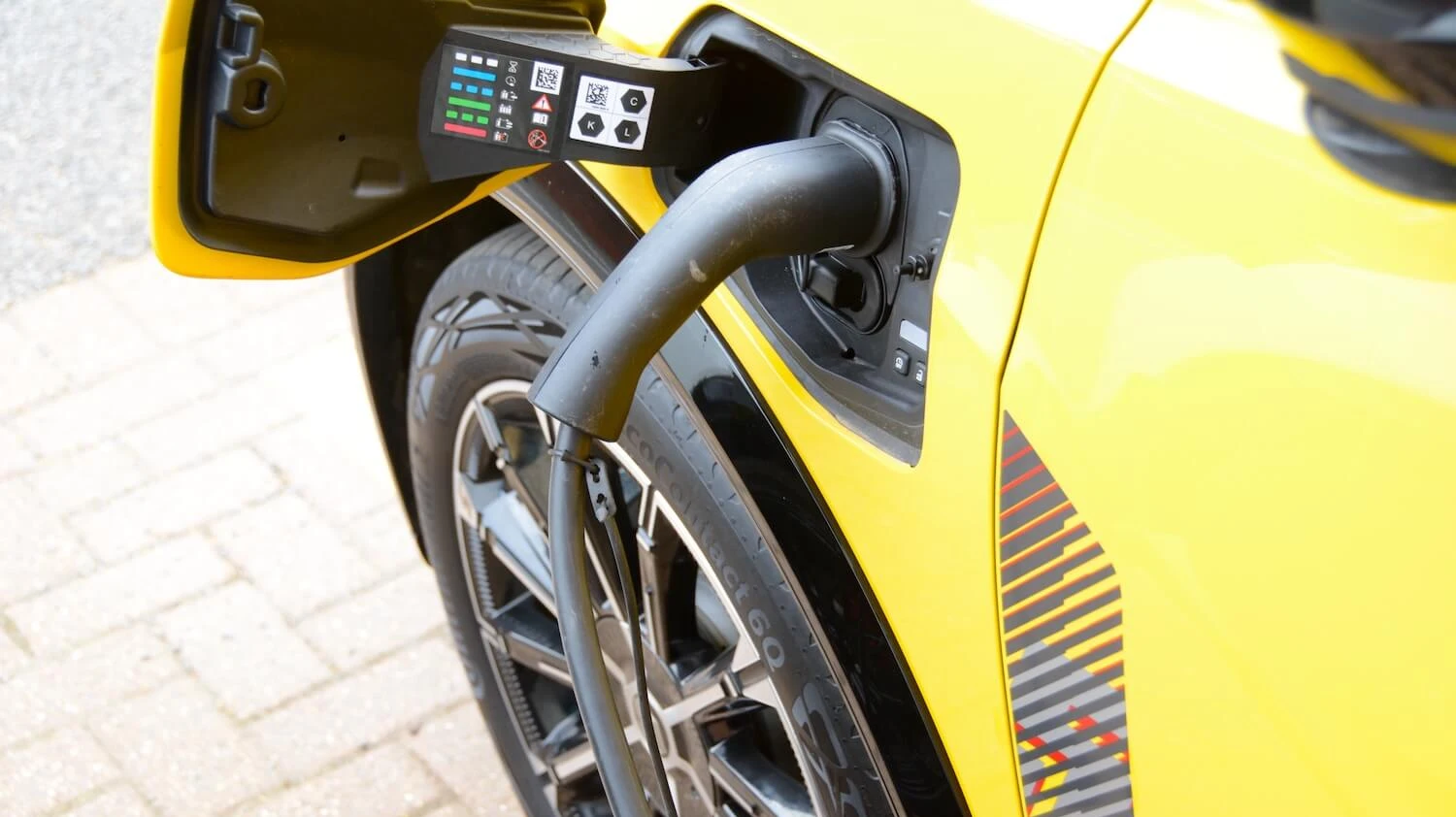 Electric Cars vs. Combustion: Test Your EV Knowledge Quiz