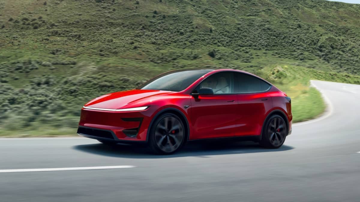 Tesla Model Y Performance Launches: 460 HP, 3.5s 0-100, 580km Range