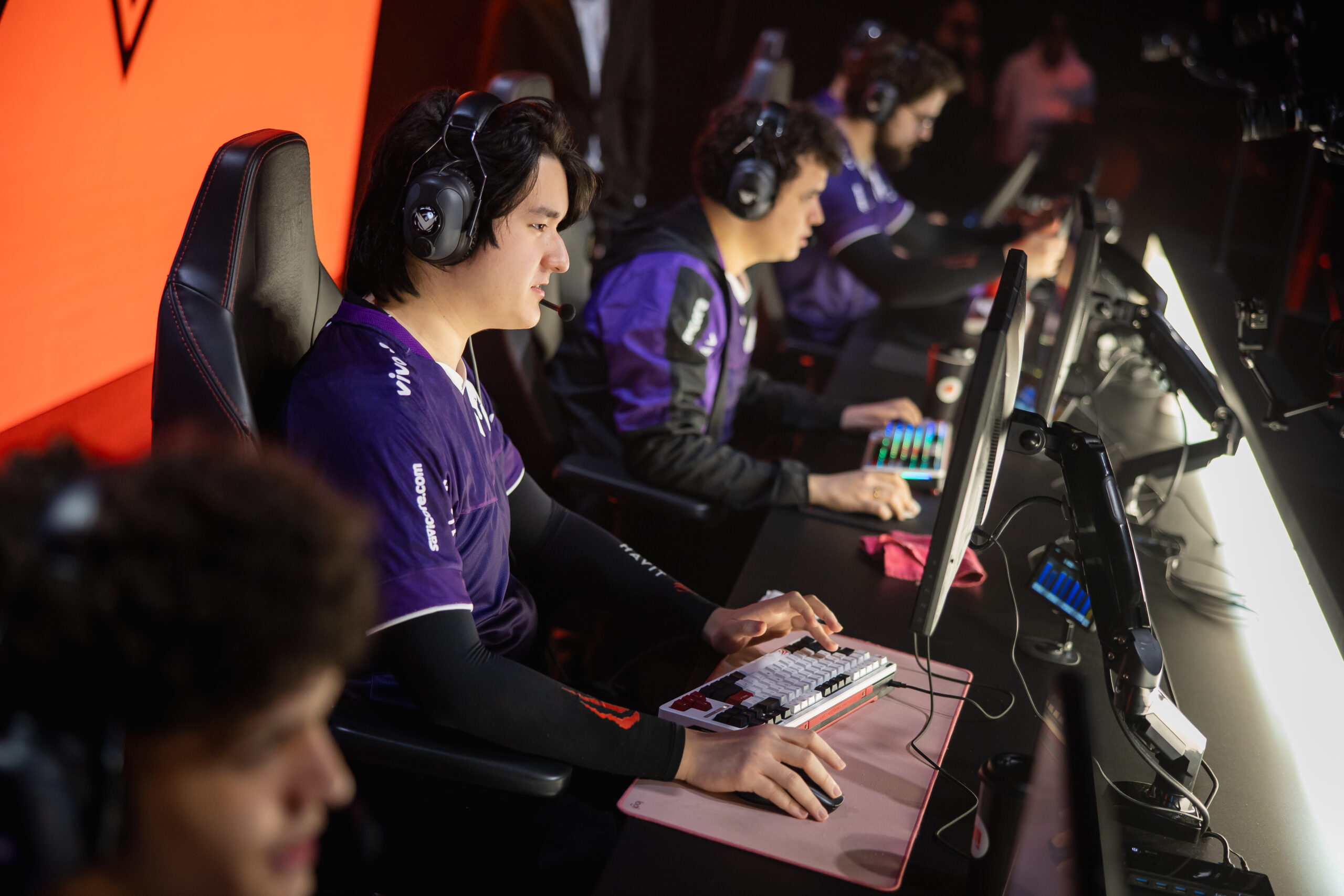 Challenging Circuit LoL Playoffs: Upper, Lower Brackets Defined; Key ...