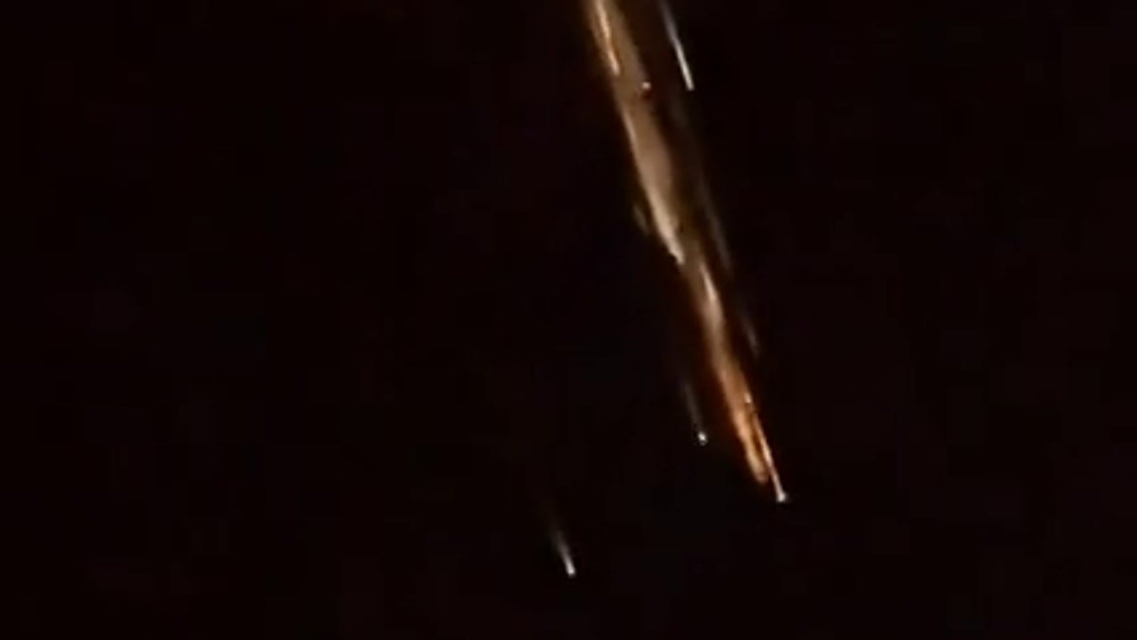 Spain Fireball Mystery Solved: Satellite Re-entry, Not Meteorite