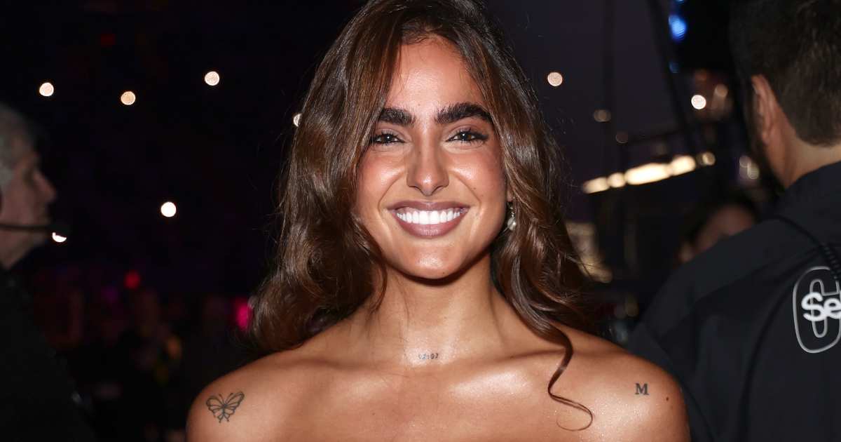 Isabella Ladera: From TikTok Viral Dances to Florida Beauty Salon Empire